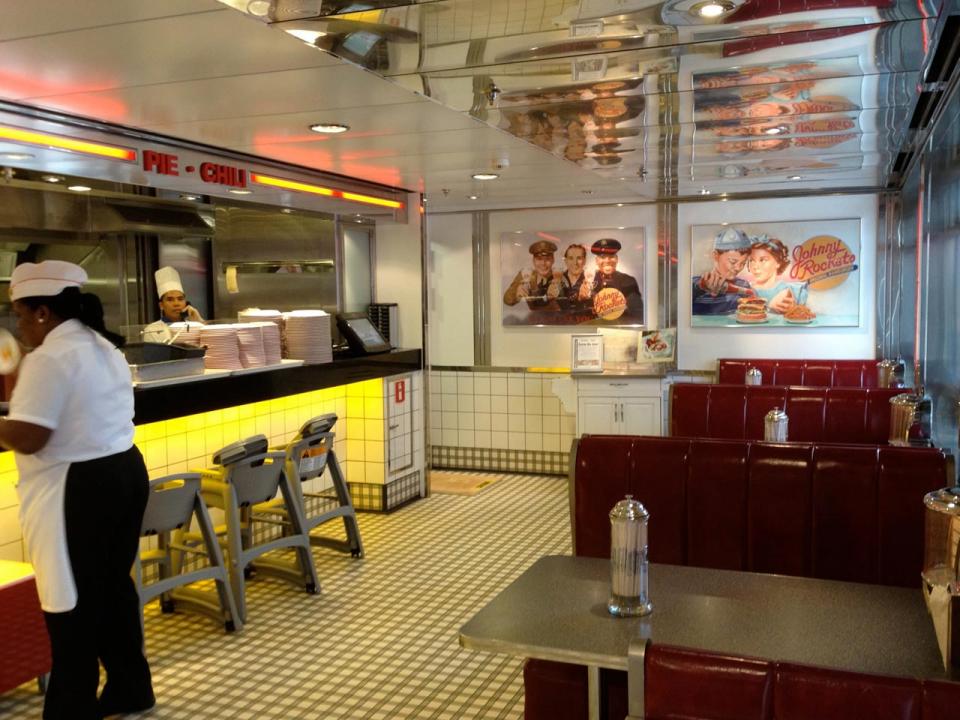 Allure of the Seas Photos on CruiseCheap.com